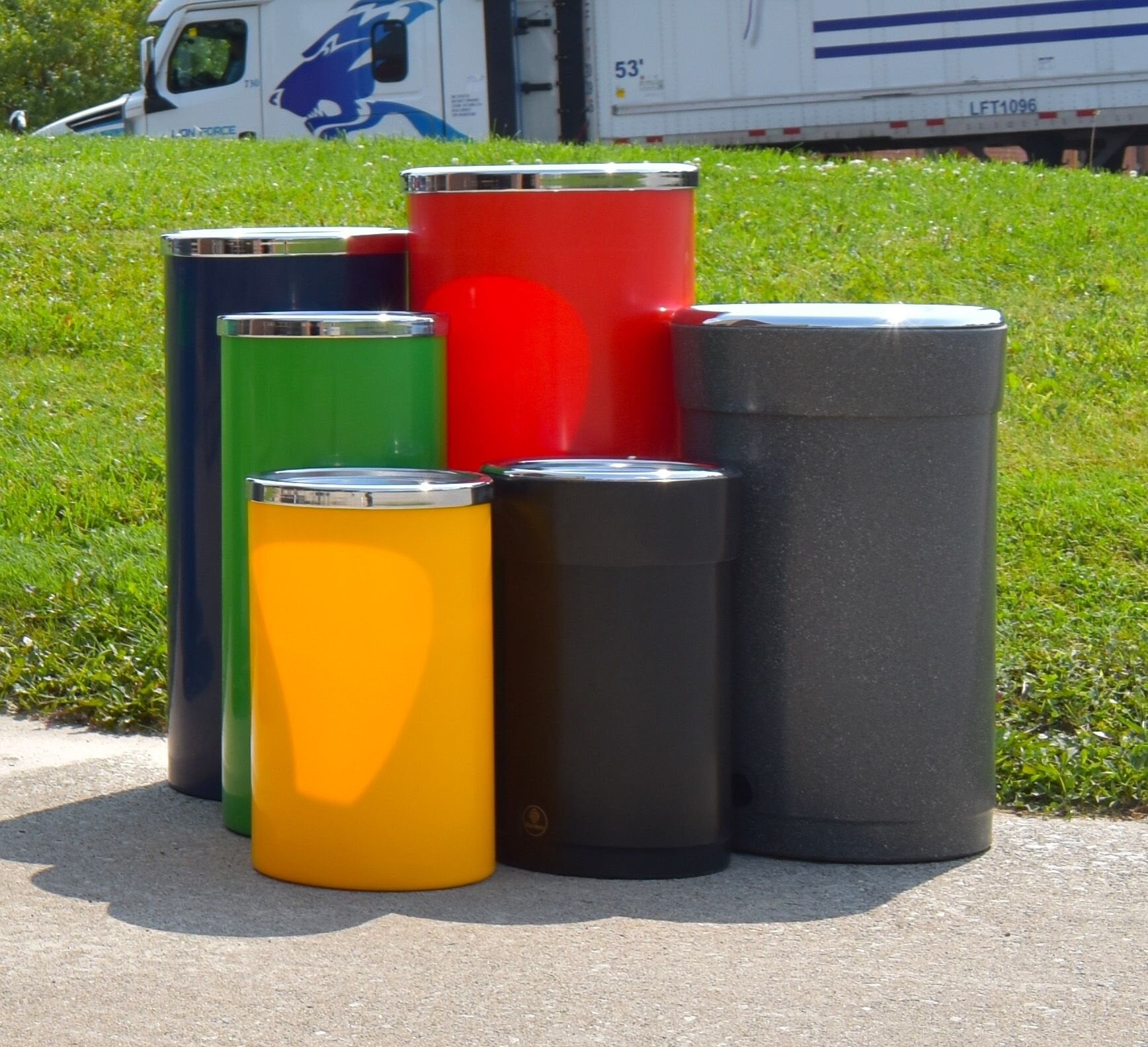 Buy Cedar Litter Bin - Durable And Colorful Waste Solution