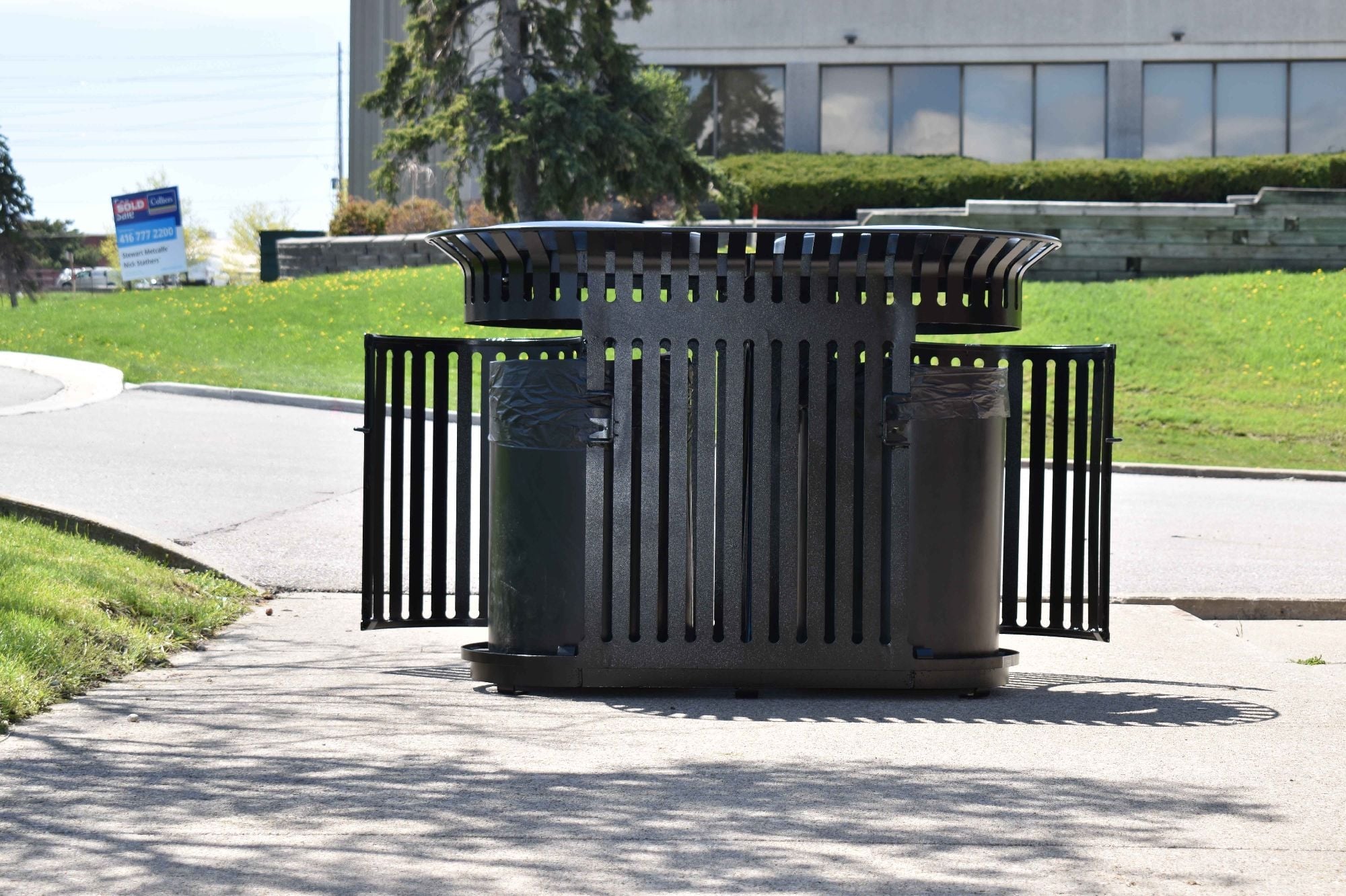 Urban Flare Accessible Double Container