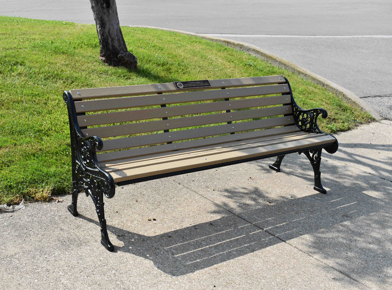 Victorian Bench – Classic Design with Memorial Options