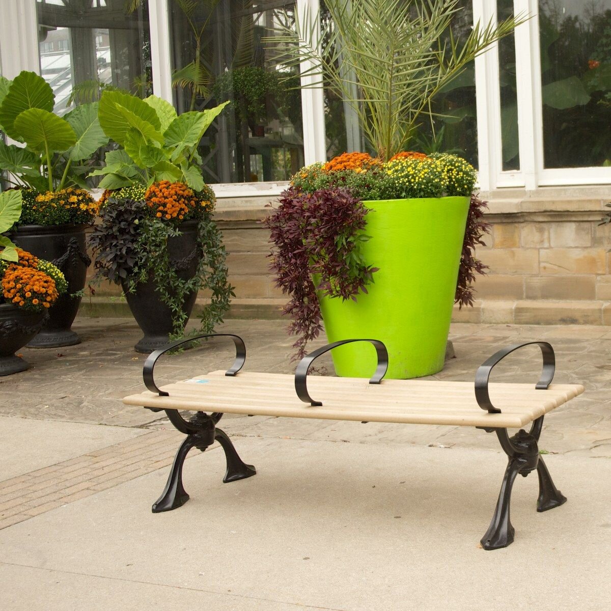 Allan Gardens Park Benches